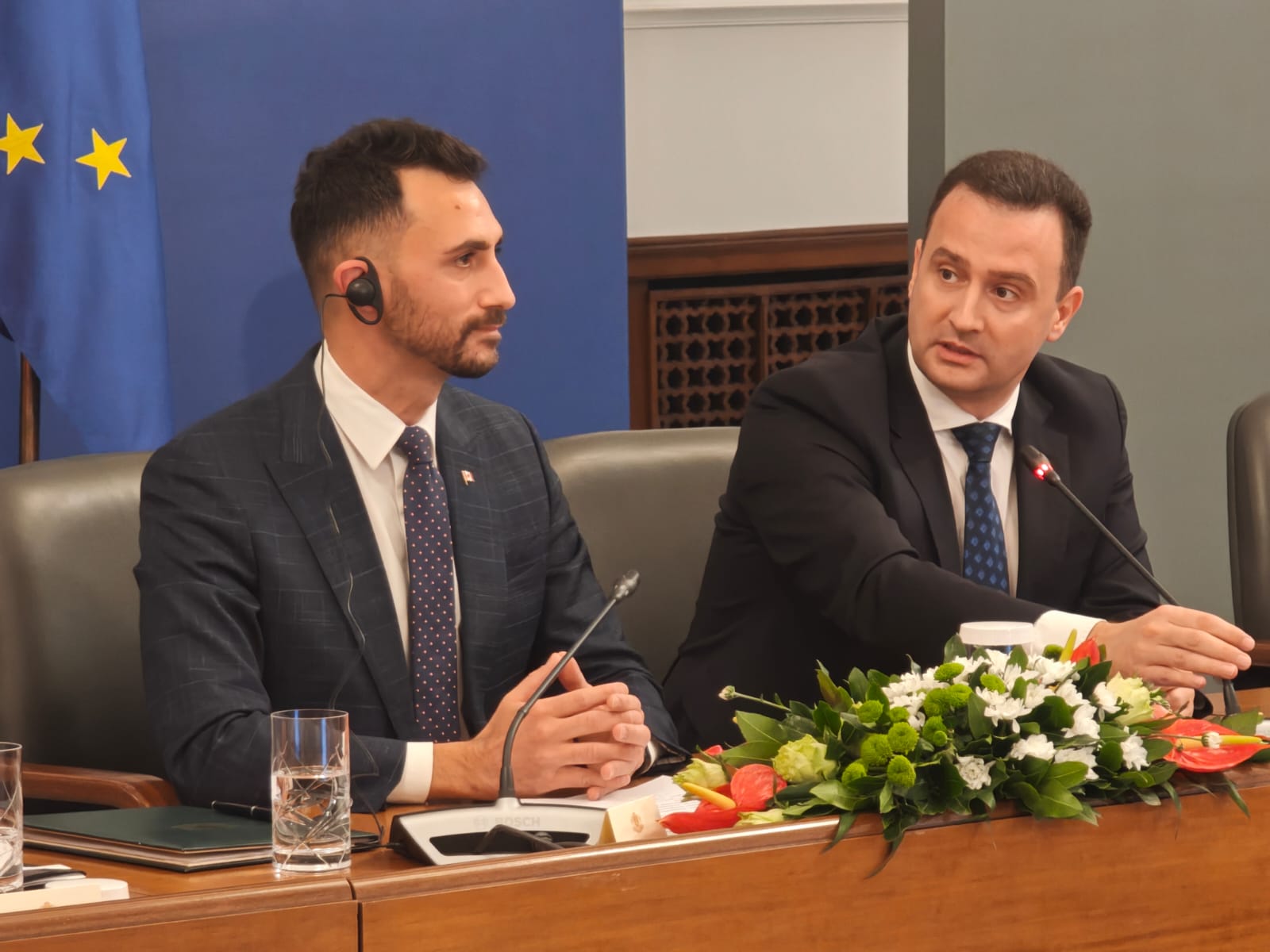 Petel.bg - новини - МЕ: България подписа стратегически важен договор за новите ядрени мощности ...